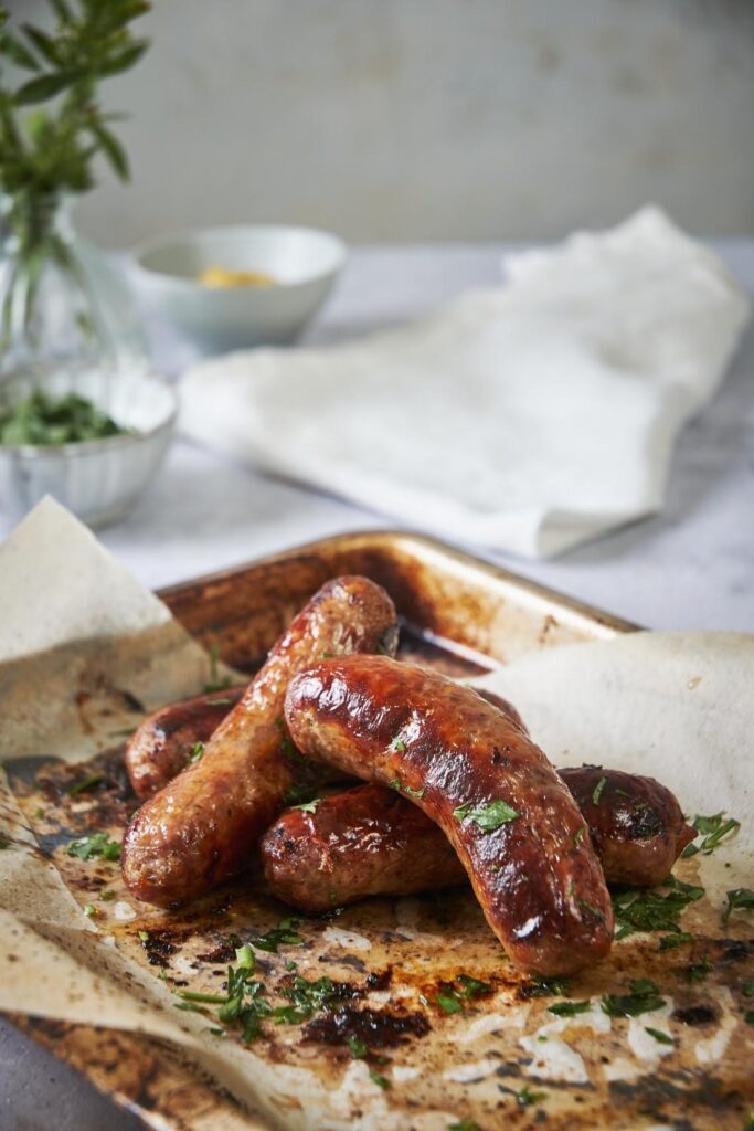 How to Cook Brats In The Oven PERFECTLY In Under 20 Minutes