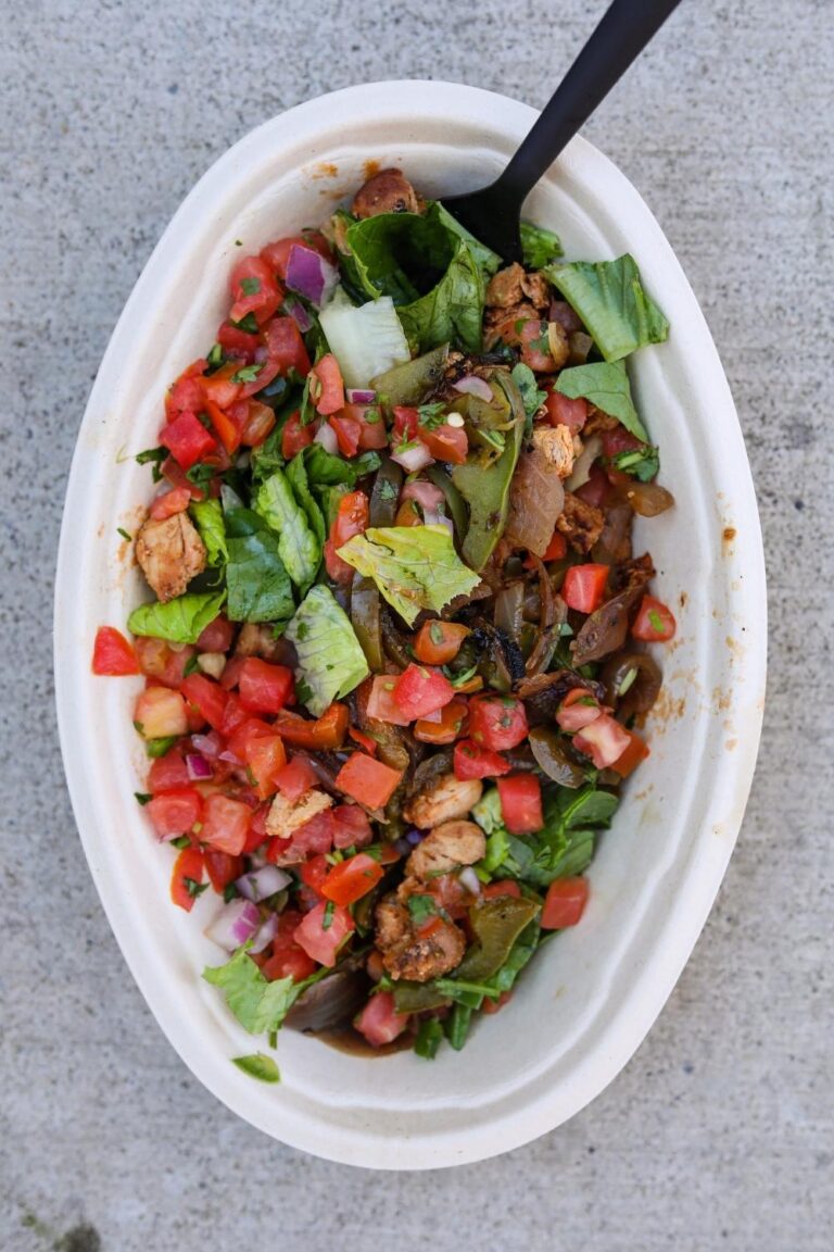 8 BEST Low Calorie Chipotle Options Under 350 Calories