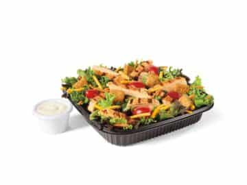 15 Best Fast Food Salads You Can Order That Are Actually Healthy