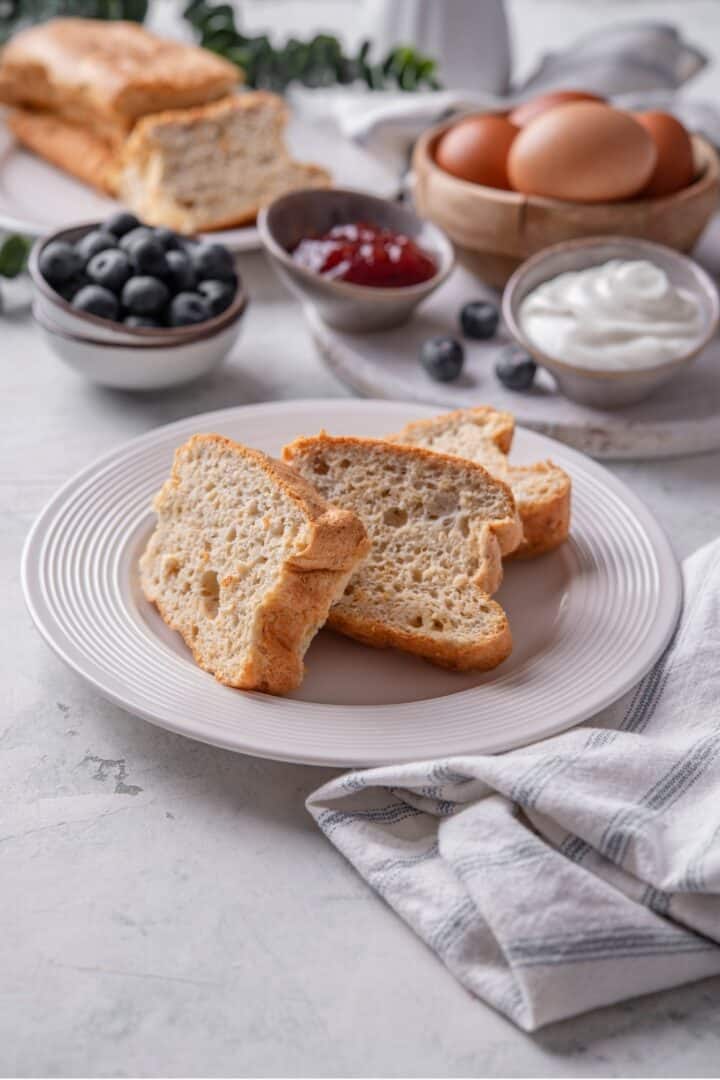 Protein Bread Recipe (Only 75 Calories Per Slice!)